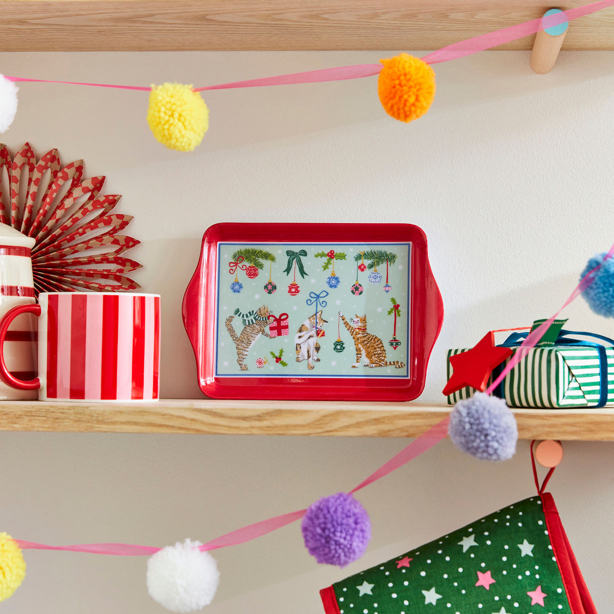 Christmas Cats Scatter Tray in Seafoam – Ulster Weavers