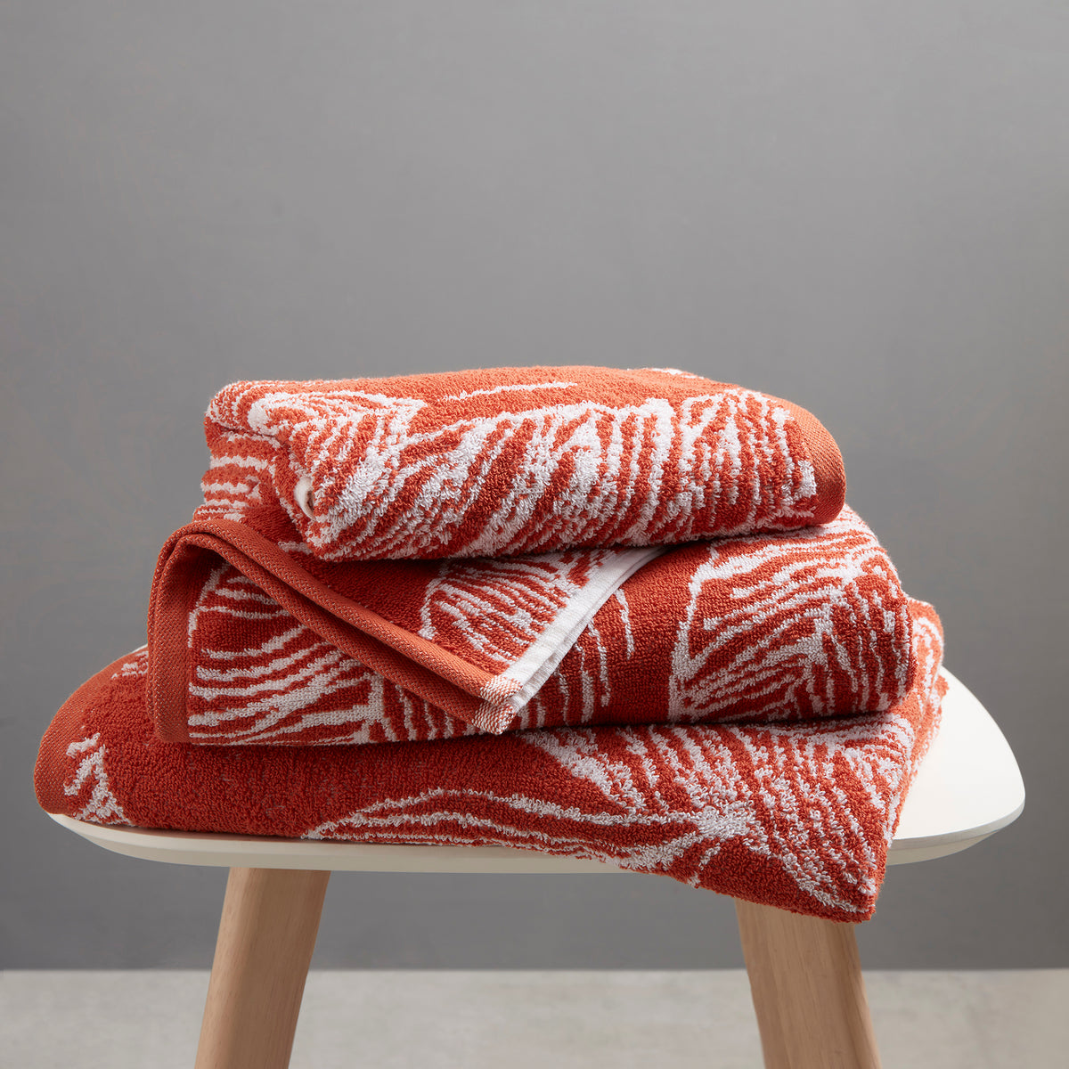 Matteo Towels in Terracotta – Ulster Weavers