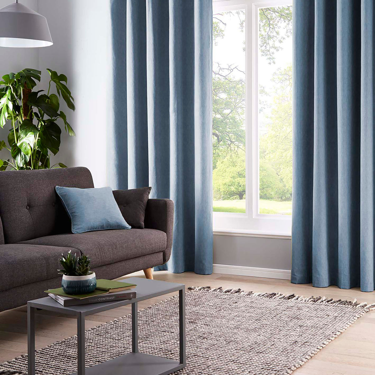 Sorbonne Cushion in Light Blue 43 x 43cm – Ulster Weavers