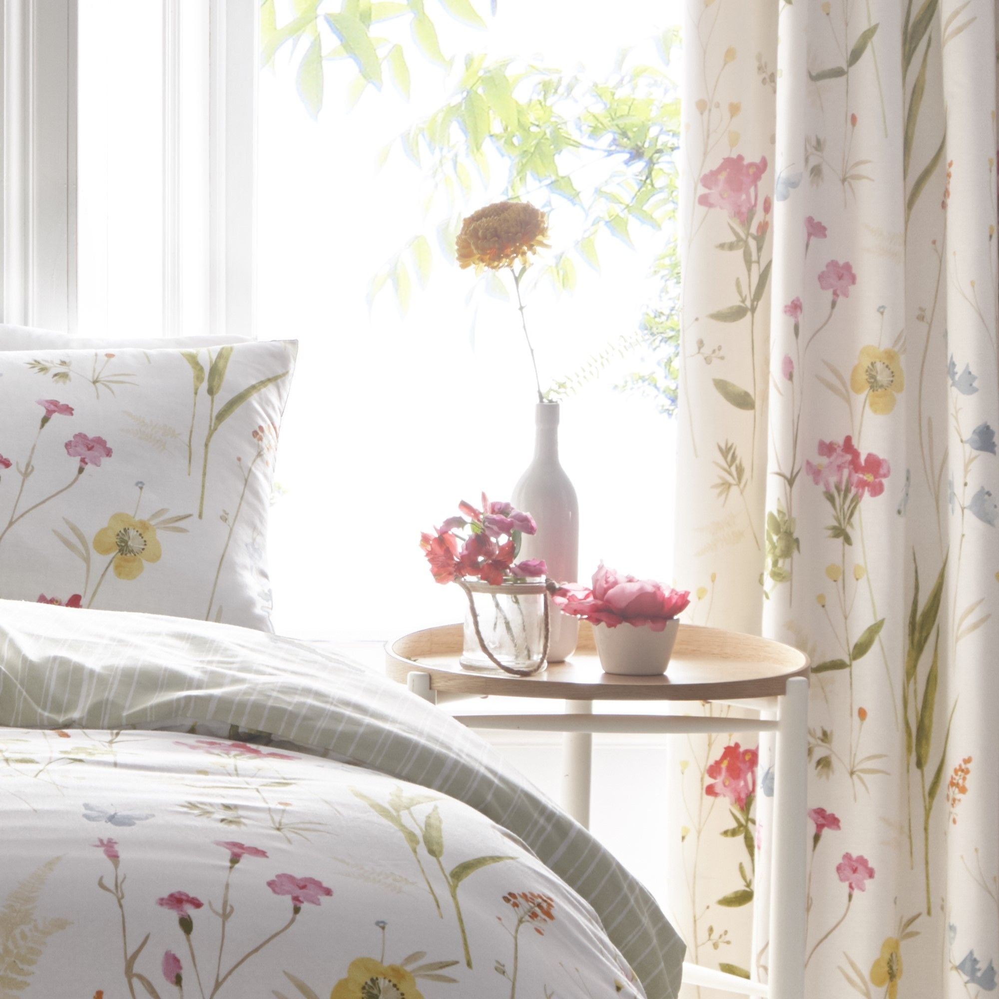 Spring Glade Duvet Cover Set in Multicolour – Ulster Weavers