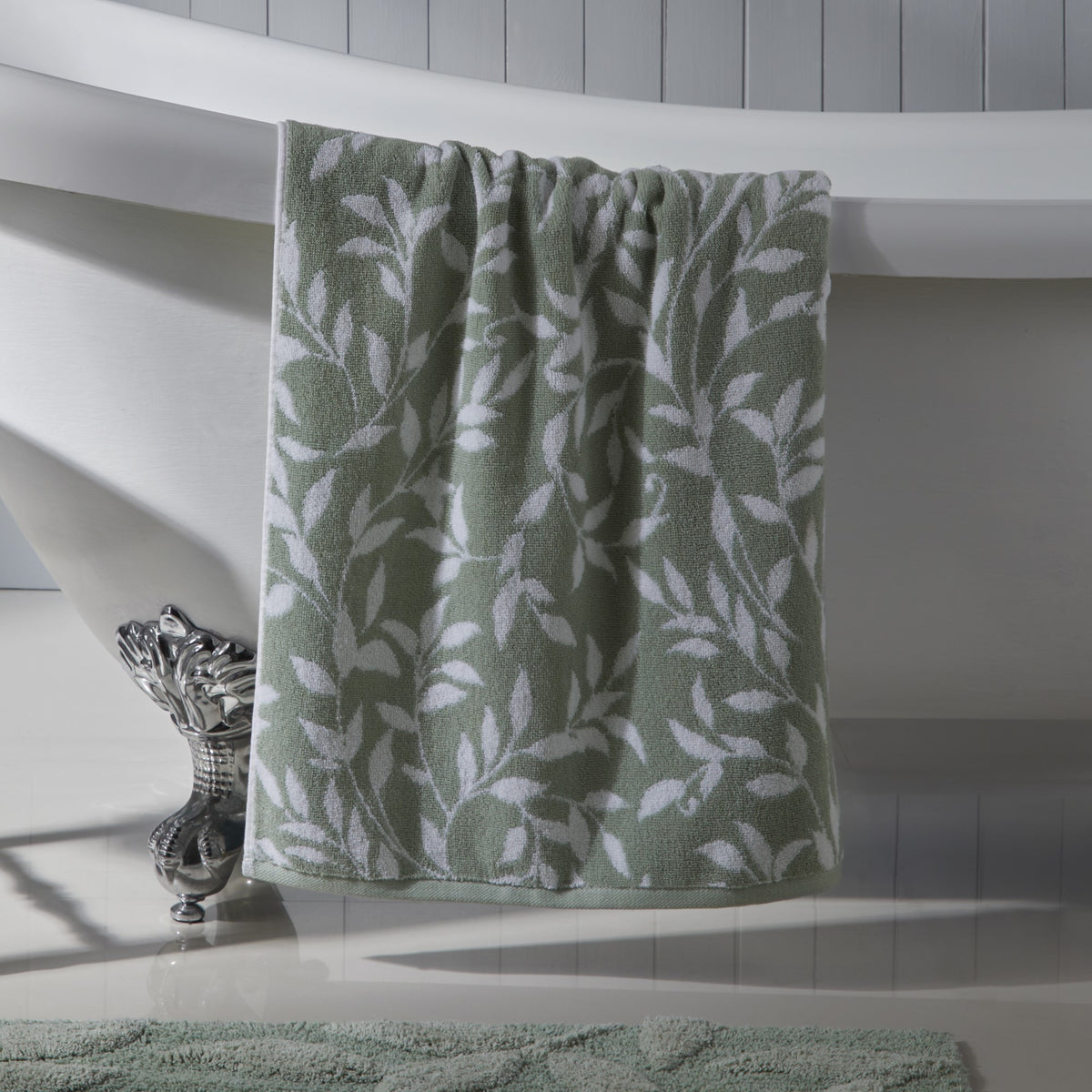 Sandringham Towels in Sage – Ulster Weavers