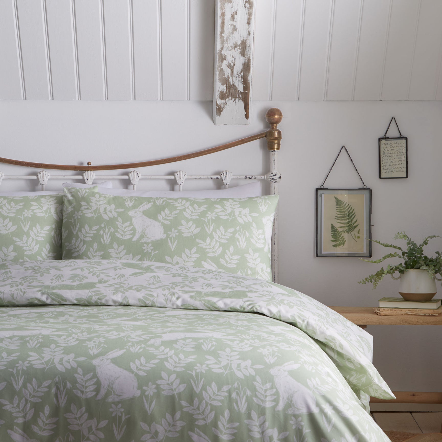 Spring Rabbits Duvet Cover Set in Green – Ulster Weavers