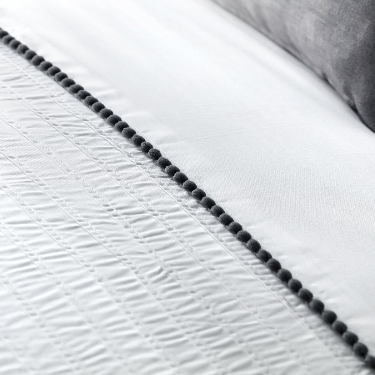 Pom Pom Duvet Cover Set in Grey – Ulster Weavers